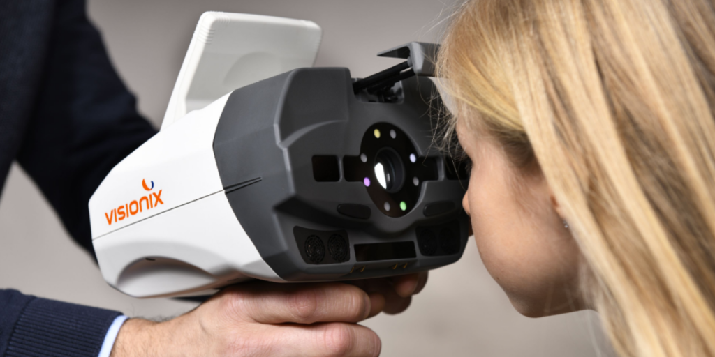 Retinomax K+5 Screeen Handheld Auto-refractor - Visionix