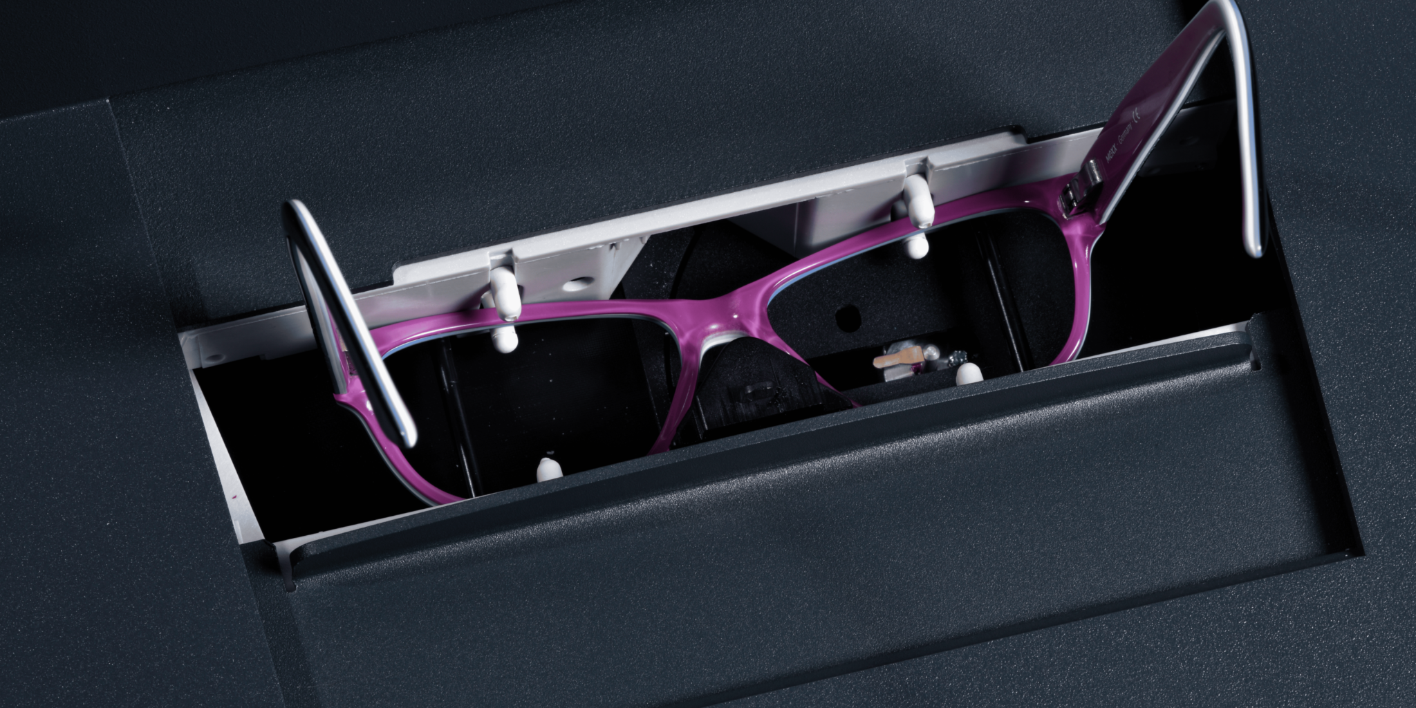 Briot Emotion 3 All-in-one Lens Edging System - Visionix